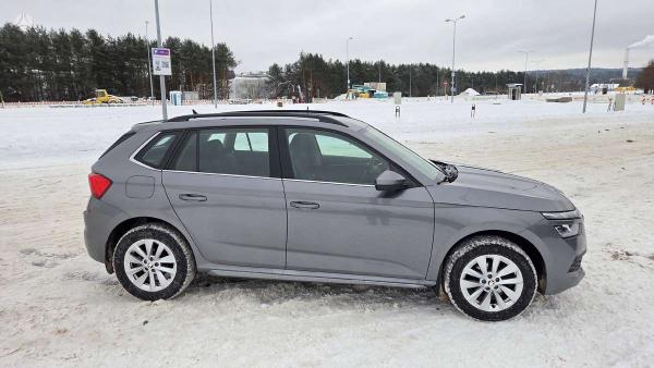 Grey Skoda KAMIQ 2023 in Vilnius, with an engine capacity of 1.00 L and mileage of 149 thousand km for 13500 €, photo 4 on AUTOMOTO.COM.LV