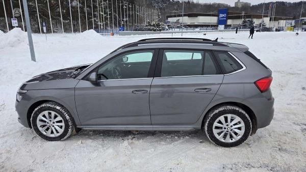 Grey Skoda KAMIQ 2023 in Vilnius, with an engine capacity of 1.00 L and mileage of 149 thousand km for 13500 €, photo 5 on AUTOMOTO.COM.LV