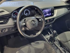 Pelēks Skoda KAMIQ 2023 Rīga, ar dzinēja tilpumu 1.00 L un nobraukumu 46 tūkst. km par 16490 €, foto 18 vietnē AUTOMOTO.COM.LV
