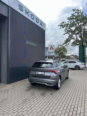 Pelēks Skoda KAMIQ 2023 Klaipėda, ar dzinēja tilpumu 1.00 L un nobraukumu 69 tūkst. km par 19400 €, foto 5 vietnē AUTOMOTO.COM.LV