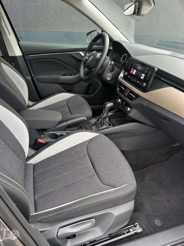 Pelēks Skoda KAMIQ 2023 Klaipėda, ar dzinēja tilpumu 1.00 L un nobraukumu 69 tūkst. km par 19400 €, foto 6 vietnē AUTOMOTO.COM.LV