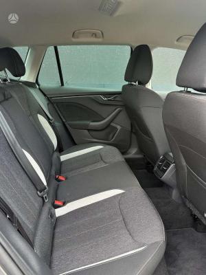 Pelēks Skoda KAMIQ 2023 Klaipėda, ar dzinēja tilpumu 1.00 L un nobraukumu 69 tūkst. km par 19400 €, foto 9 vietnē AUTOMOTO.COM.LV
