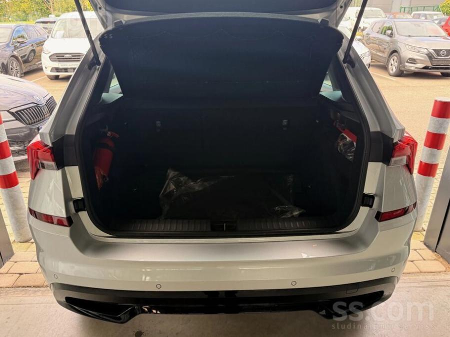 Pelēks Skoda KAMIQ 2023 Rīga, ar dzinēja tilpumu 1.50 L un nobraukumu 41 tūkst. km par 21490 €, foto 25 vietnē AUTOMOTO.COM.LV
