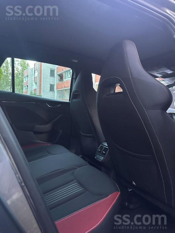 Pelēks Skoda KAMIQ 2023 Rīga, ar dzinēja tilpumu 1.50 L un nobraukumu 78 tūkst. km par 19500 €, foto 5 vietnē AUTOMOTO.COM.LV