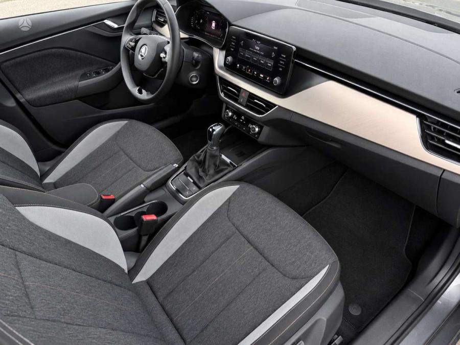 Pelēks Skoda KAMIQ 2023 Viļņa, ar dzinēja tilpumu 1.00 L un nobraukumu 118 tūkst. km par 15850 €, foto 12 vietnē AUTOMOTO.COM.LV