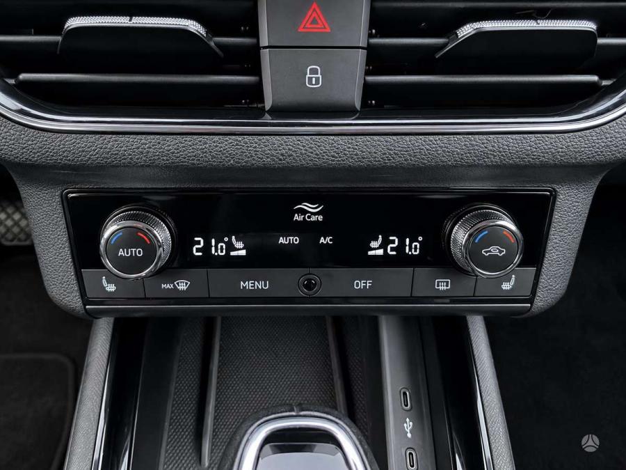 Pelēks Skoda KAMIQ 2023 Viļņa, ar dzinēja tilpumu 1.00 L un nobraukumu 118 tūkst. km par 15850 €, foto 22 vietnē AUTOMOTO.COM.LV