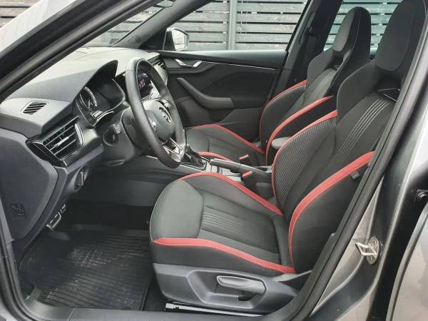 Grey Skoda KAMIQ 2023 in Tukums, with an engine capacity of 1.50 L and mileage of 63 thousand km for 22500 €, photo 7 on AUTOMOTO.COM.LV