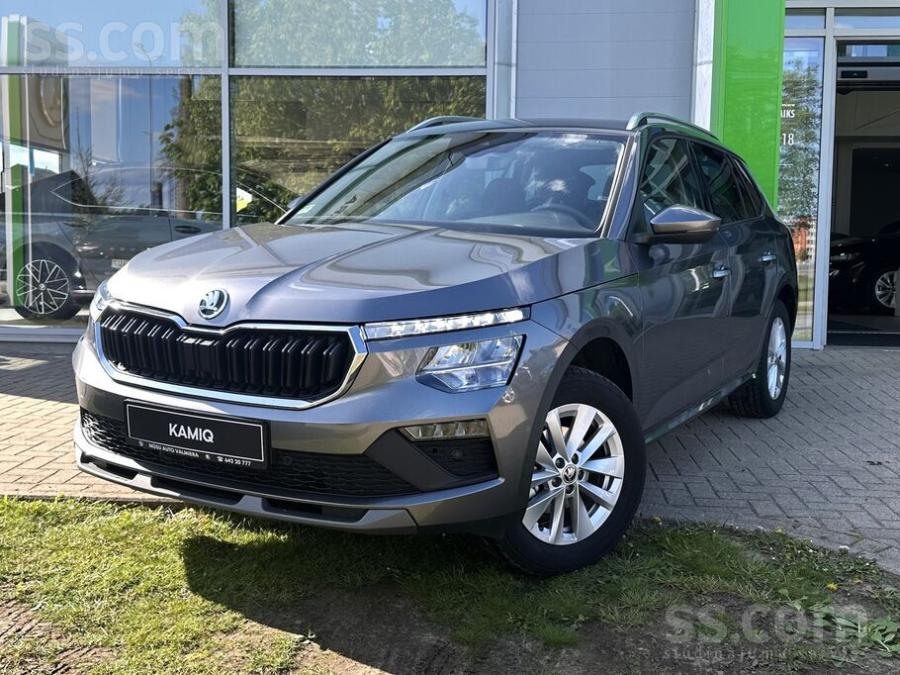 Pelēks Skoda KAMIQ 2024 Valmiera, ar dzinēja tilpumu 1.00 L un nobraukumu 19 tūkst. km par 21900 €, foto 2 vietnē AUTOMOTO.COM.LV