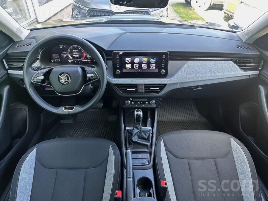 Pelēks Skoda KAMIQ 2024 Valmiera, ar dzinēja tilpumu 1.00 L un nobraukumu 19 tūkst. km par 21900 €, foto 8 vietnē AUTOMOTO.COM.LV