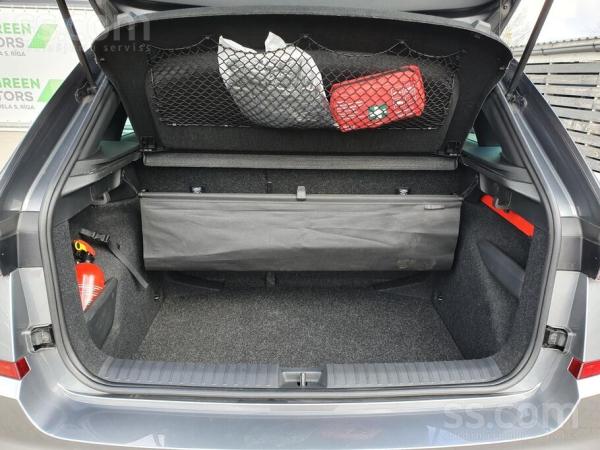 Pelēks Skoda KAMIQ 2024 Rīga, ar dzinēja tilpumu 1.00 L un nobraukumu 30 tūkst. km par 22500 €, foto 10 vietnē AUTOMOTO.COM.LV