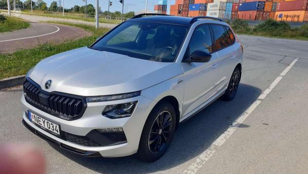 Pelēks Skoda KAMIQ 2024 Klaipėda, ar dzinēja tilpumu 1.50 L un nobraukumu 14 tūkst. km par 24900 €, foto 2 vietnē AUTOMOTO.COM.LV