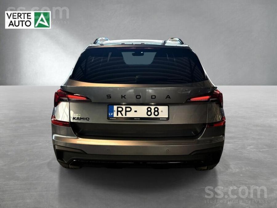 Pelēks Skoda KAMIQ 2024 Rīga, ar dzinēja tilpumu 1.00 L un nobraukumu 30 tūkst. km par 22490 €, foto 6 vietnē AUTOMOTO.COM.LV