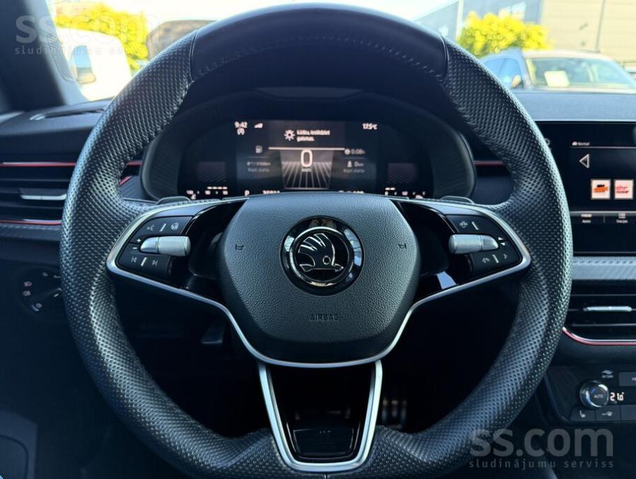 Pelēks Skoda KAMIQ 2024 Rīga, ar dzinēja tilpumu 1.00 L un nobraukumu 30 tūkst. km par 22490 €, foto 11 vietnē AUTOMOTO.COM.LV