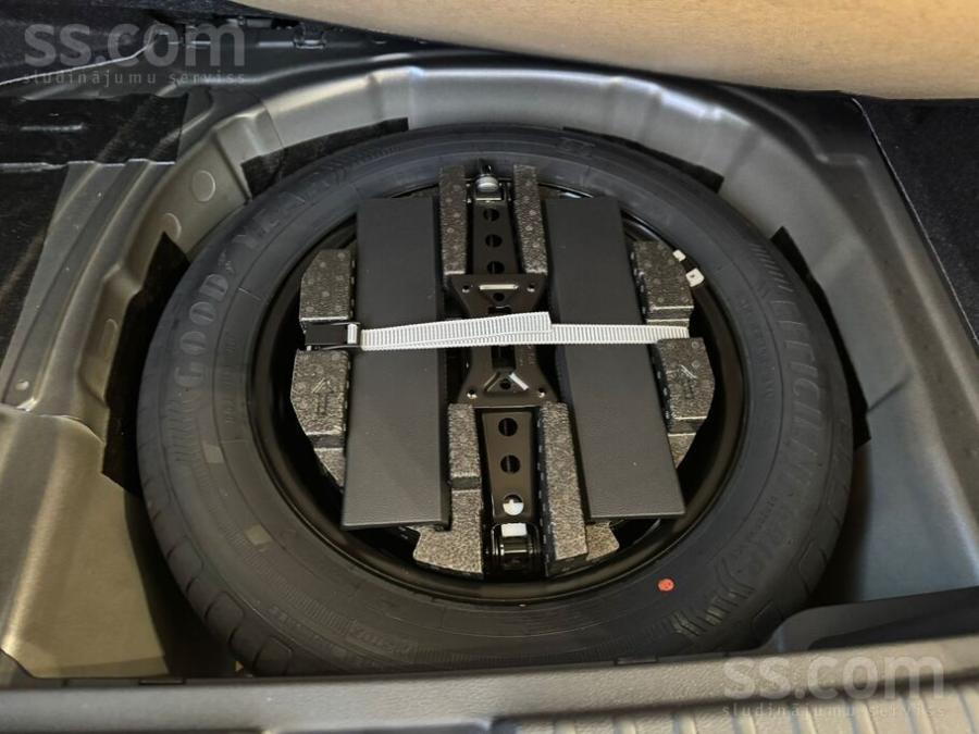 Серый Шкода KAMIQ 2026 в Даугавпилс, объемом двигателя 1.00 л и пробегом 10 тыс. км за 25740 €, фото 16 на AUTOMOTO.COM.LV