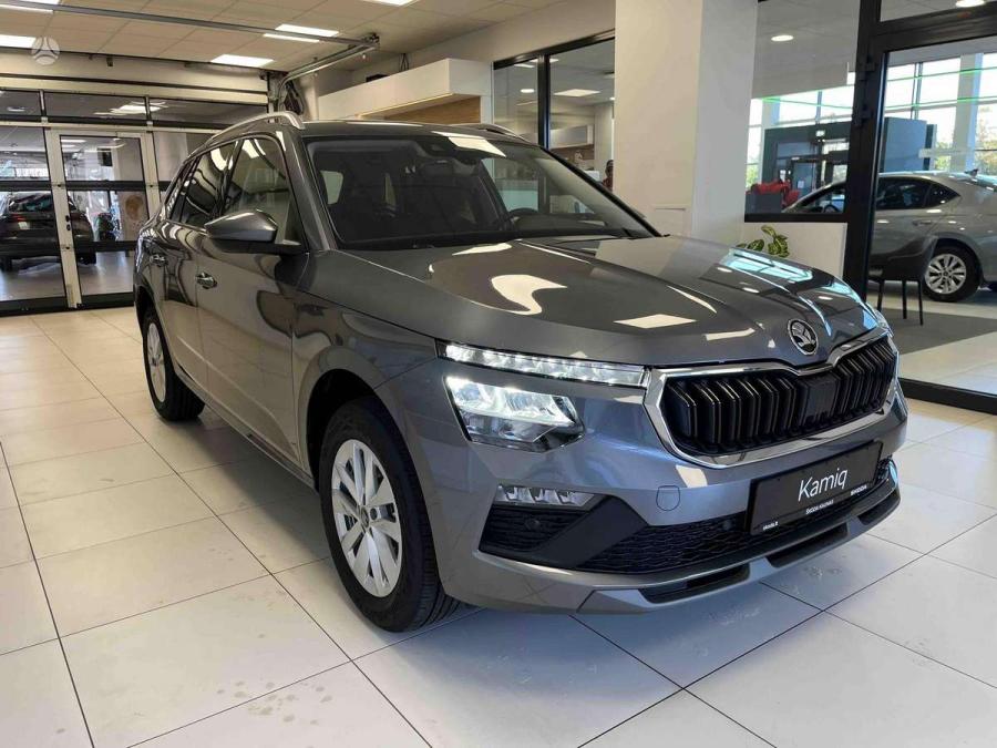 Pelēks Skoda KAMIQ 2026 Kauņa, ar dzinēja tilpumu 1.00 L un nobraukumu 0 tūkst. km par 24980 €, foto 5 vietnē AUTOMOTO.COM.LV