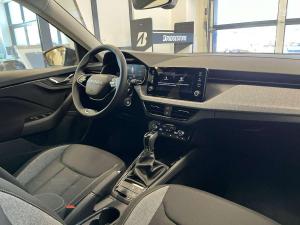 Pelēks Skoda KAMIQ 2026 Kauņa, ar dzinēja tilpumu 1.00 L un nobraukumu 0 tūkst. km par 24980 €, foto 6 vietnē AUTOMOTO.COM.LV