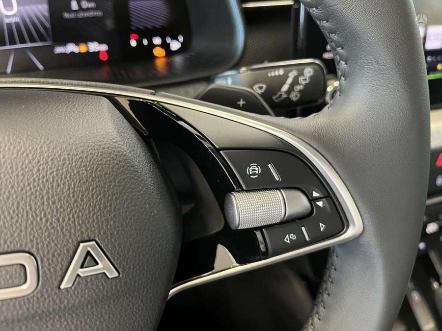 Pelēks Skoda KAMIQ 2026 Kauņa, ar dzinēja tilpumu 1.00 L un nobraukumu 0 tūkst. km par 24980 €, foto 15 vietnē AUTOMOTO.COM.LV
