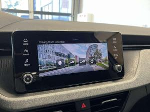 Pelēks Skoda KAMIQ 2026 Kauņa, ar dzinēja tilpumu 1.00 L un nobraukumu 0 tūkst. km par 24980 €, foto 19 vietnē AUTOMOTO.COM.LV