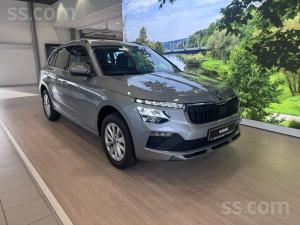 Серый Шкода KAMIQ 2026 в Валмиера, объемом двигателя 1.00 л и пробегом 5 тыс. км за 23890 €, фото  на AUTOMOTO.COM.LV