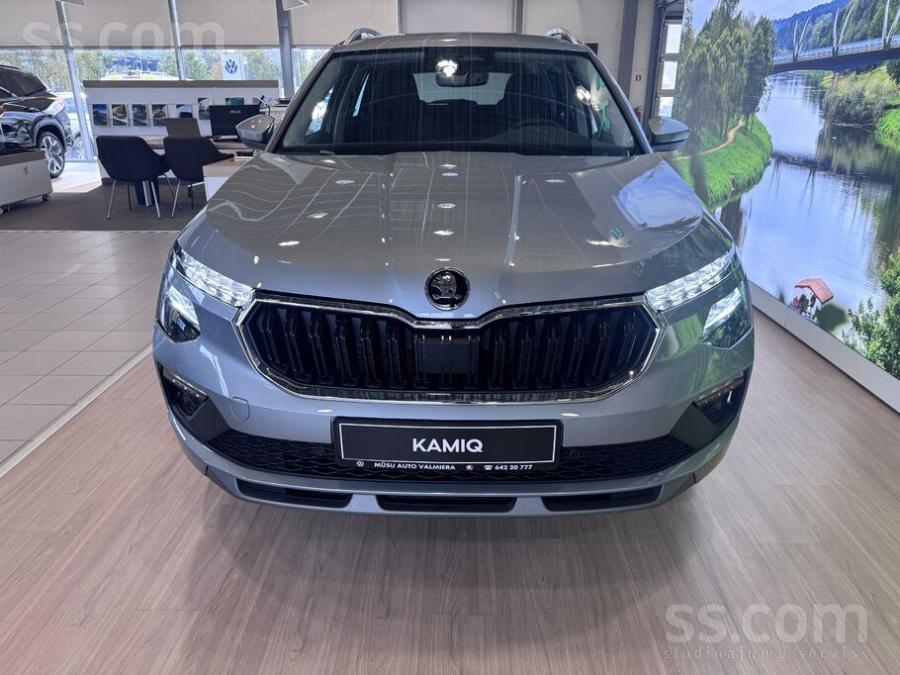 Pelēks Skoda KAMIQ 2026 Valmiera, ar dzinēja tilpumu 1.00 L un nobraukumu 5 tūkst. km par 23890 €, foto 3 vietnē AUTOMOTO.COM.LV