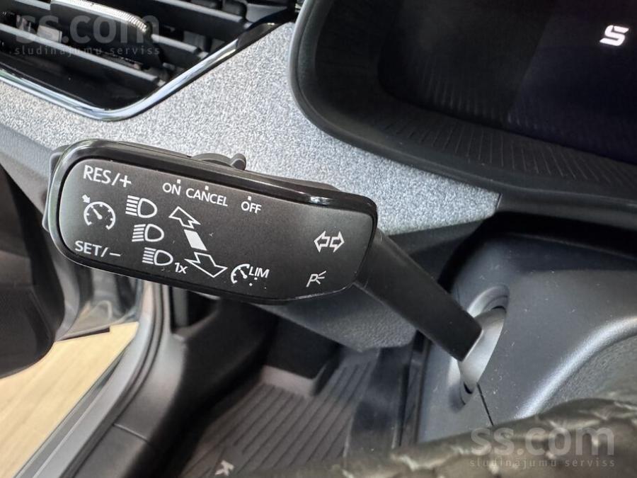 Pelēks Skoda KAMIQ 2026 Valmiera, ar dzinēja tilpumu 1.00 L un nobraukumu 5 tūkst. km par 23890 €, foto 16 vietnē AUTOMOTO.COM.LV