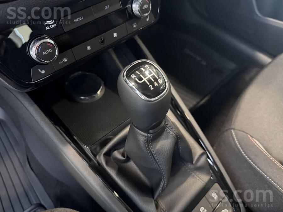 Pelēks Skoda KAMIQ 2026 Valmiera, ar dzinēja tilpumu 1.00 L un nobraukumu 5 tūkst. km par 23890 €, foto 18 vietnē AUTOMOTO.COM.LV