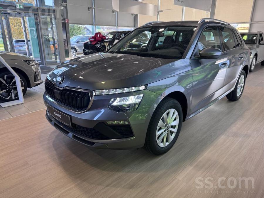 Pelēks Skoda KAMIQ 2026 Valmiera, ar dzinēja tilpumu 1.00 L un nobraukumu 0 tūkst. km par 23890 €, foto 4 vietnē AUTOMOTO.COM.LV