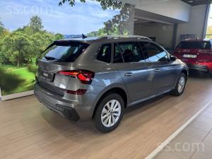 Pelēks Skoda KAMIQ 2026 Valmiera, ar dzinēja tilpumu 1.00 L un nobraukumu 0 tūkst. km par 23890 €, foto 6 vietnē AUTOMOTO.COM.LV