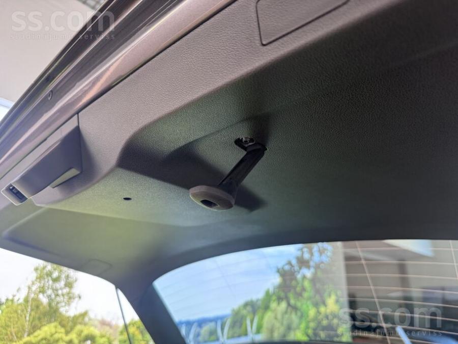Pelēks Skoda KAMIQ 2026 Valmiera, ar dzinēja tilpumu 1.00 L un nobraukumu 0 tūkst. km par 23890 €, foto 24 vietnē AUTOMOTO.COM.LV