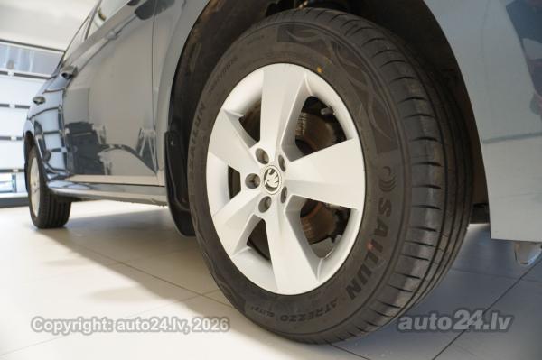 Grey Skoda KAMIQ 2021 in Tallinn, with an engine capacity of 1.00 L and mileage of 61 thousand km for 12500 €, photo 5 on AUTOMOTO.COM.LV