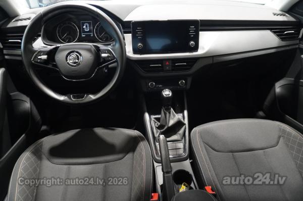 Grey Skoda KAMIQ 2021 in Tallinn, with an engine capacity of 1.00 L and mileage of 61 thousand km for 12500 €, photo 10 on AUTOMOTO.COM.LV