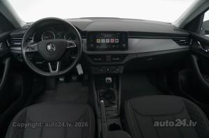 Pelēks Skoda KAMIQ 2021 Tallina, ar dzinēja tilpumu 1.00 L un nobraukumu 104 tūkst. km par 10990 €, foto 9 vietnē AUTOMOTO.COM.LV