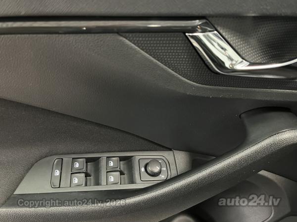 Grey Skoda KAMIQ 2021 in Tallinn, with an engine capacity of 1.00 L and mileage of 128 thousand km for 10900 €, photo 8 on AUTOMOTO.COM.LV