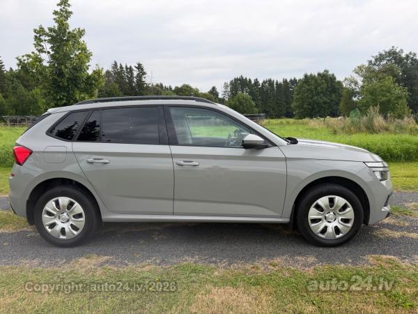 Grey Skoda KAMIQ 2021 in Tallinn, with an engine capacity of 1.00 L and mileage of 134 thousand km for 10400 €, photo 1 on AUTOMOTO.COM.LV