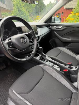 Pelēks Skoda KAMIQ 2021 Tallina, ar dzinēja tilpumu 1.00 L un nobraukumu 134 tūkst. km par 10400 €, foto 6 vietnē AUTOMOTO.COM.LV