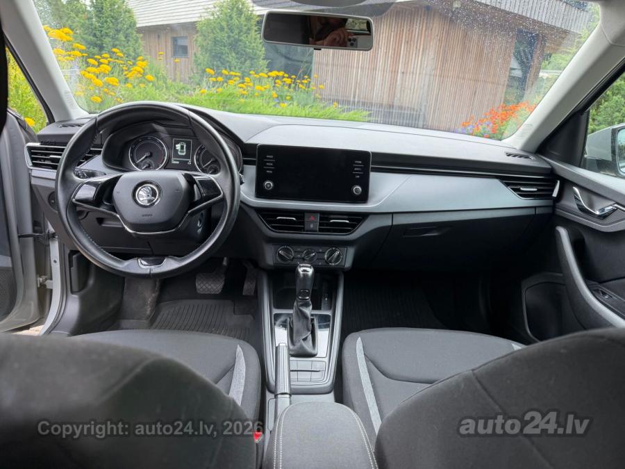Pelēks Skoda KAMIQ 2021 Tallina, ar dzinēja tilpumu 1.00 L un nobraukumu 134 tūkst. km par 10400 €, foto 7 vietnē AUTOMOTO.COM.LV