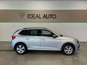 Pelēks Skoda KAMIQ 2022 Tallina, ar dzinēja tilpumu 1.00 L un nobraukumu 70 tūkst. km par 13990 €, foto 4 vietnē AUTOMOTO.COM.LV