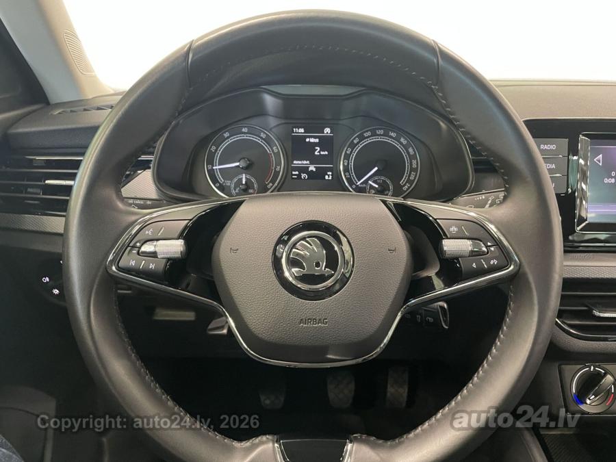 Pelēks Skoda KAMIQ 2022 Tallina, ar dzinēja tilpumu 1.00 L un nobraukumu 70 tūkst. km par 13990 €, foto 15 vietnē AUTOMOTO.COM.LV