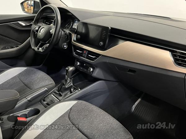 Pelēks Skoda KAMIQ 2022 Tallina, ar dzinēja tilpumu 1.00 L un nobraukumu 76 tūkst. km par 17700 €, foto 3 vietnē AUTOMOTO.COM.LV