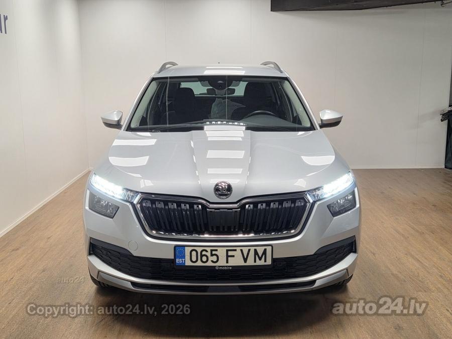 Pelēks Skoda KAMIQ 2022 Tallina, ar dzinēja tilpumu 1.00 L un nobraukumu 91 tūkst. km par 16900 €, foto 3 vietnē AUTOMOTO.COM.LV