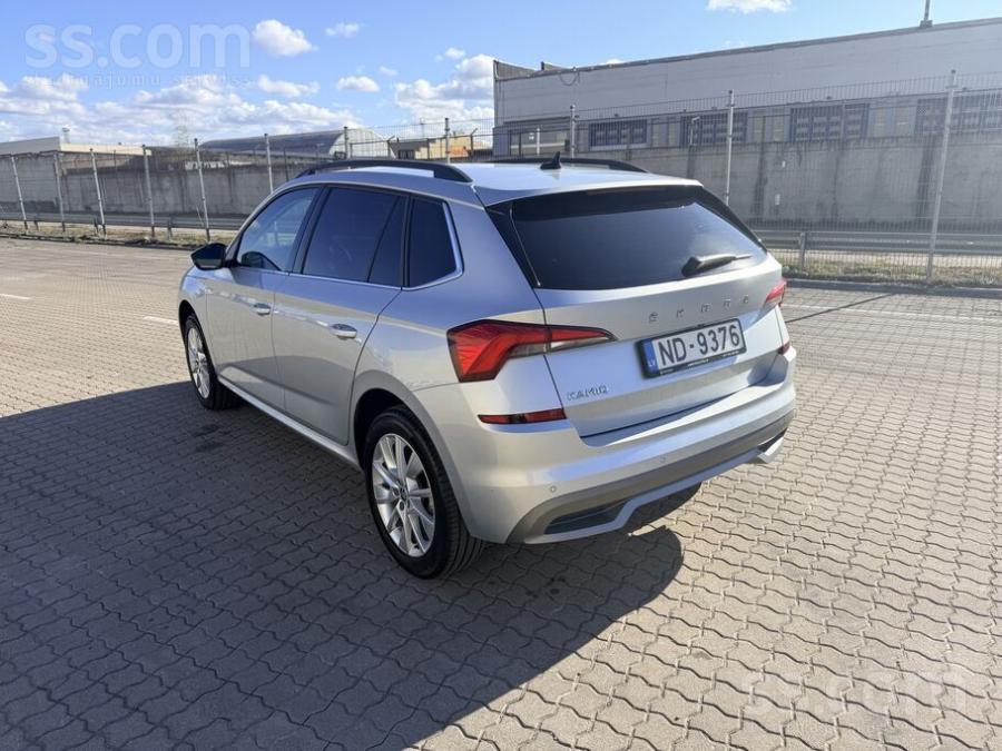 Grey Skoda KAMIQ 2022 in Riga, with an engine capacity of 1.00 L and mileage of 48 thousand km for 16400 €, photo 3 on AUTOMOTO.COM.LV