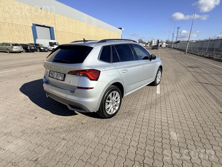 Grey Skoda KAMIQ 2022 in Riga, with an engine capacity of 1.00 L and mileage of 48 thousand km for 16400 €, photo 4 on AUTOMOTO.COM.LV