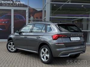 Pelēks Skoda KAMIQ 2023 Valmiera, ar dzinēja tilpumu 1.00 L un nobraukumu 20 tūkst. km par 17500 €, foto 4 vietnē AUTOMOTO.COM.LV