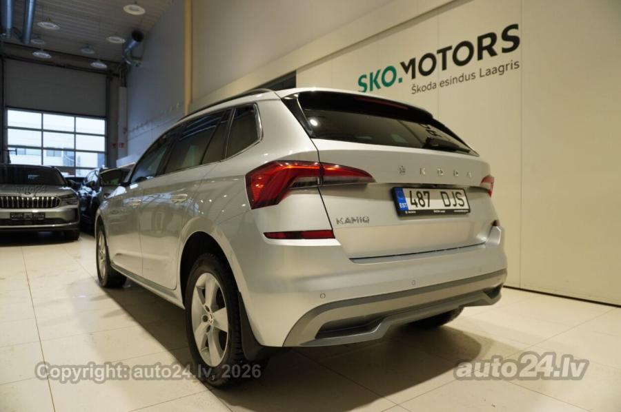 Pelēks Skoda KAMIQ 2023 Tallina, ar dzinēja tilpumu 1.00 L un nobraukumu 35 tūkst. km par 18900 €, foto 2 vietnē AUTOMOTO.COM.LV