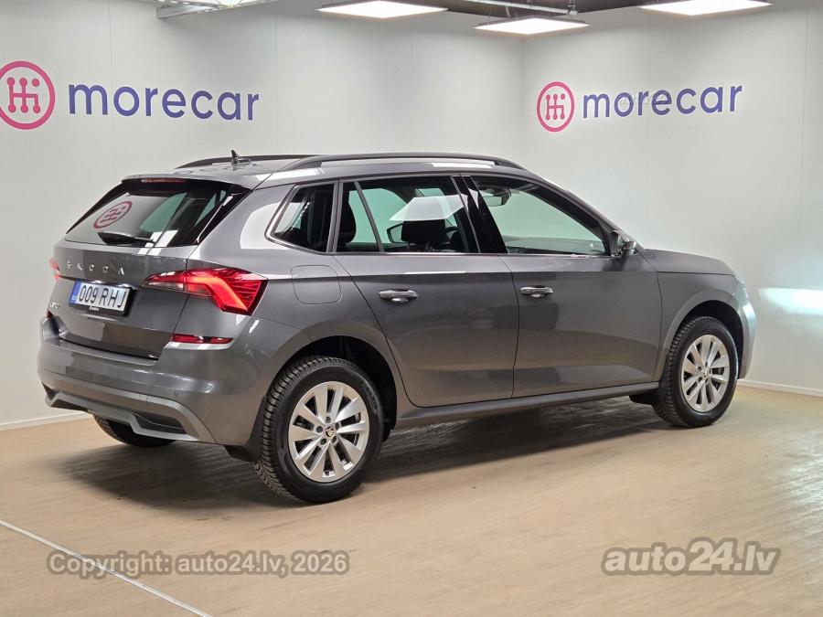 Pelēks Skoda KAMIQ 2023 Tallina, ar dzinēja tilpumu 1.00 L un nobraukumu 57 tūkst. km par 17900 €, foto 5 vietnē AUTOMOTO.COM.LV
