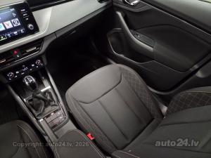 Pelēks Skoda KAMIQ 2023 Tallina, ar dzinēja tilpumu 1.00 L un nobraukumu 57 tūkst. km par 17900 €, foto 13 vietnē AUTOMOTO.COM.LV