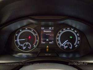 Pelēks Skoda KAMIQ 2023 Tallina, ar dzinēja tilpumu 1.00 L un nobraukumu 57 tūkst. km par 17900 €, foto 14 vietnē AUTOMOTO.COM.LV