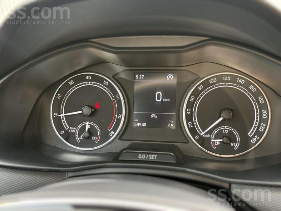 Серый Шкода KAMIQ 2023 в Рига, объемом двигателя 1.00 л и пробегом 60 тыс. км за 17500 €, фото 21 на AUTOMOTO.COM.LV