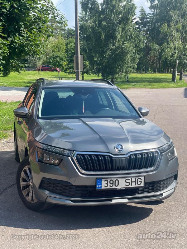 Pelēks Skoda KAMIQ 2023 Tallina, ar dzinēja tilpumu 1.00 L un nobraukumu 49 tūkst. km par 15800 €, foto 4 vietnē AUTOMOTO.COM.LV