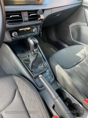 Pelēks Skoda KAMIQ 2023 Tallina, ar dzinēja tilpumu 1.00 L un nobraukumu 49 tūkst. km par 15800 €, foto 7 vietnē AUTOMOTO.COM.LV